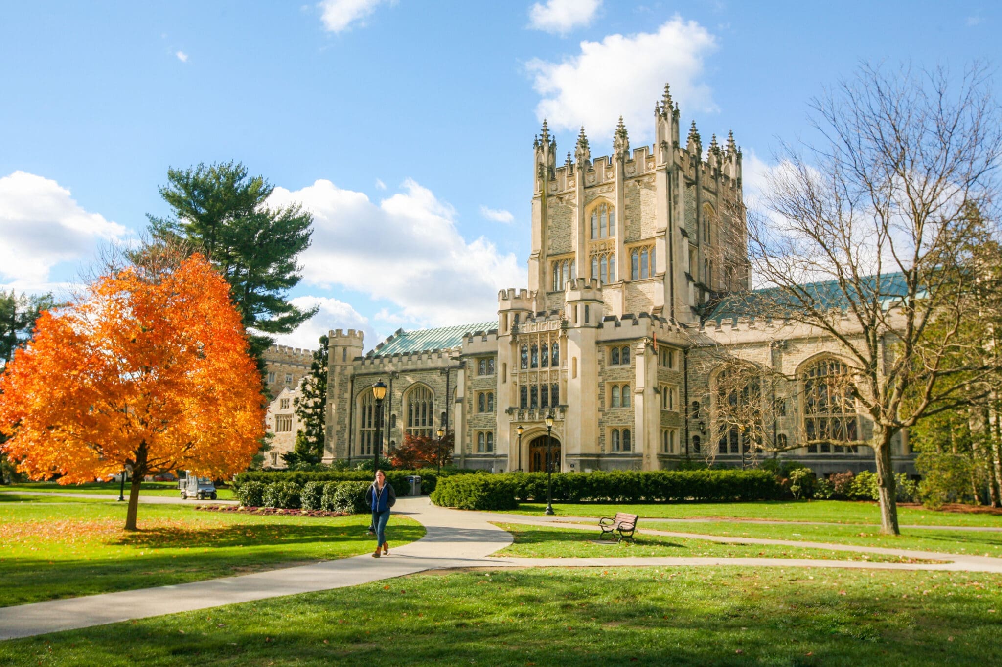 What is Vassar College Known for? Liberal Arts College in USA